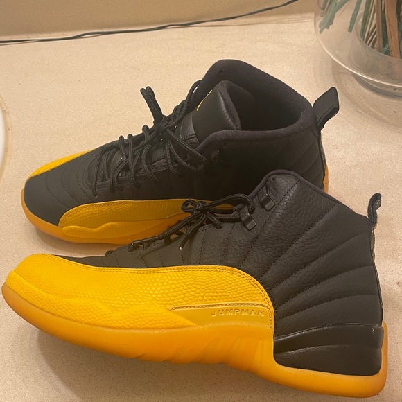 Shoes | Retro 12 University Gold | Poshmark
